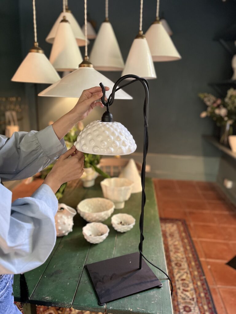 Lámpara Anfibio Base Fierro Velador (50cms de alto) – Decoq